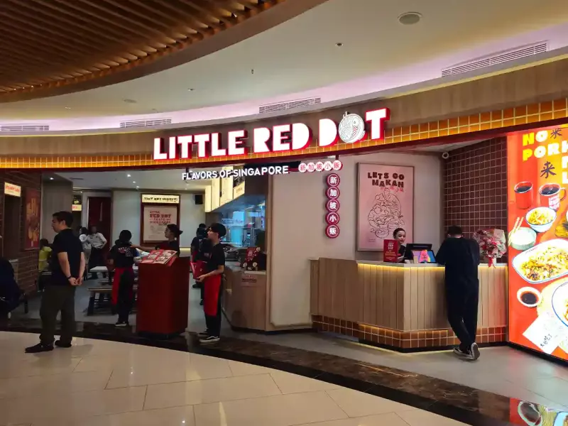 Opening Little Red Dot - New Store Opening - DPMALL